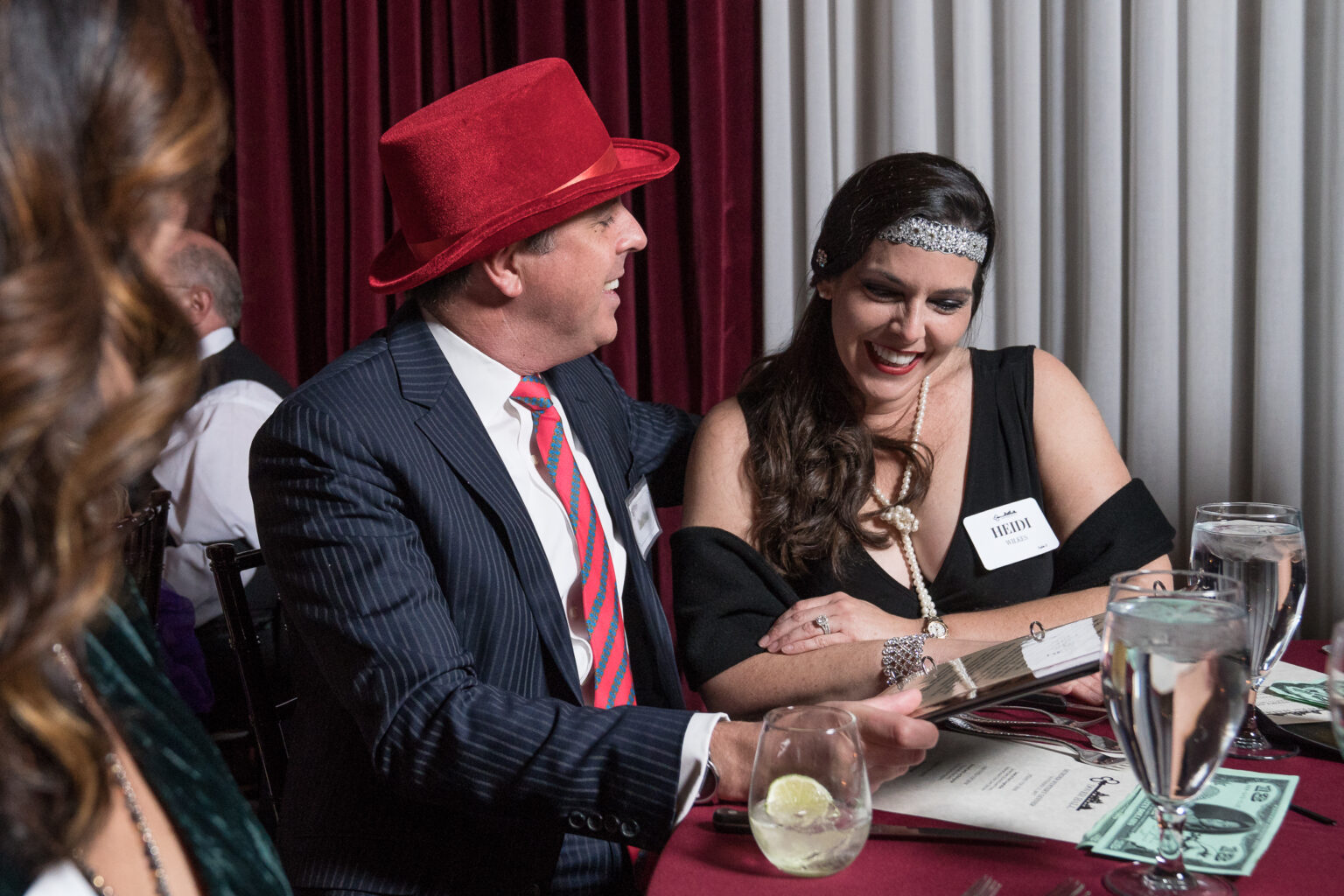 What to Expect at a Murder Mystery Dinner? | The Murder Mystery Co